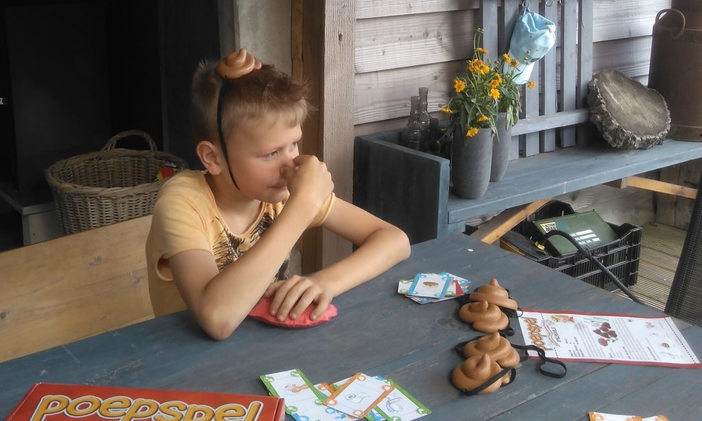Het poepspel - BOYSLABEL