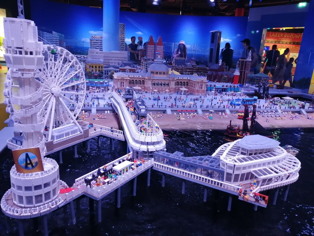 Kids erop uit! Legoland Discovery Centre Scheveningen - BOYSLABEL